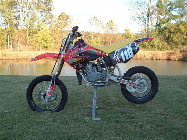 CR85 AMSOIL graphic kit - General Dirt Bike Discussion - ThumperTalk